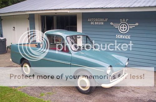 1974 Daf 33 van | Retro Rides