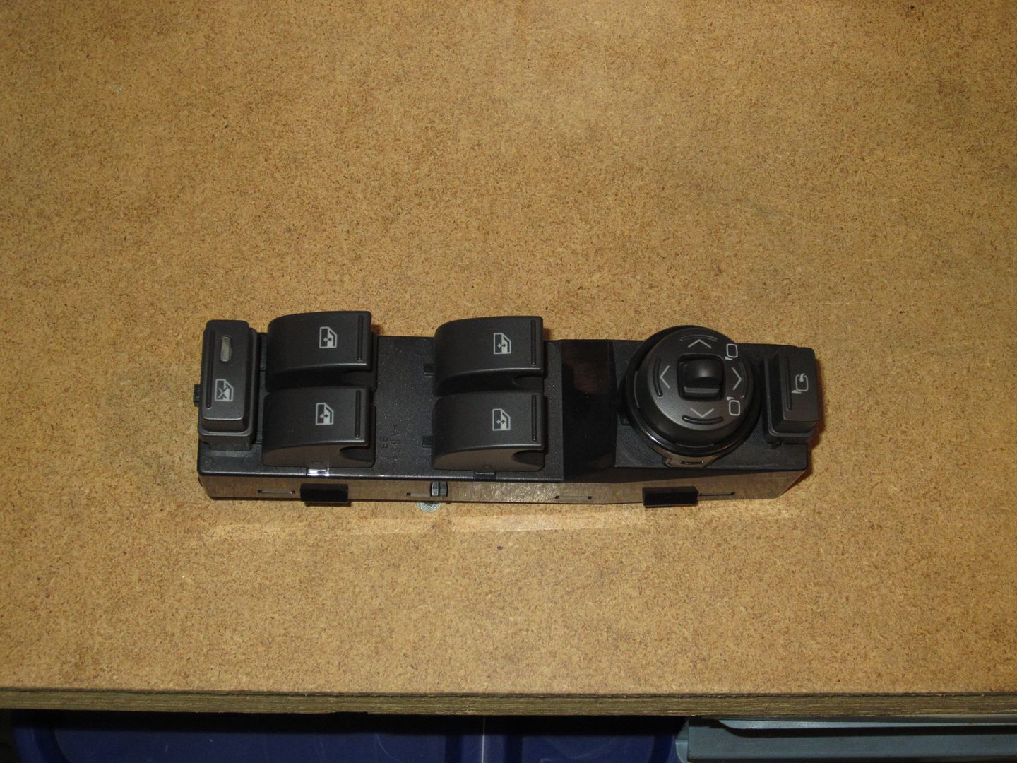 2006 STS driver door window switch | Cadillac Owners Forum